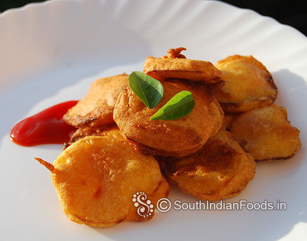 Potato bajji | Aloo pakora-How to make-Step by step photos